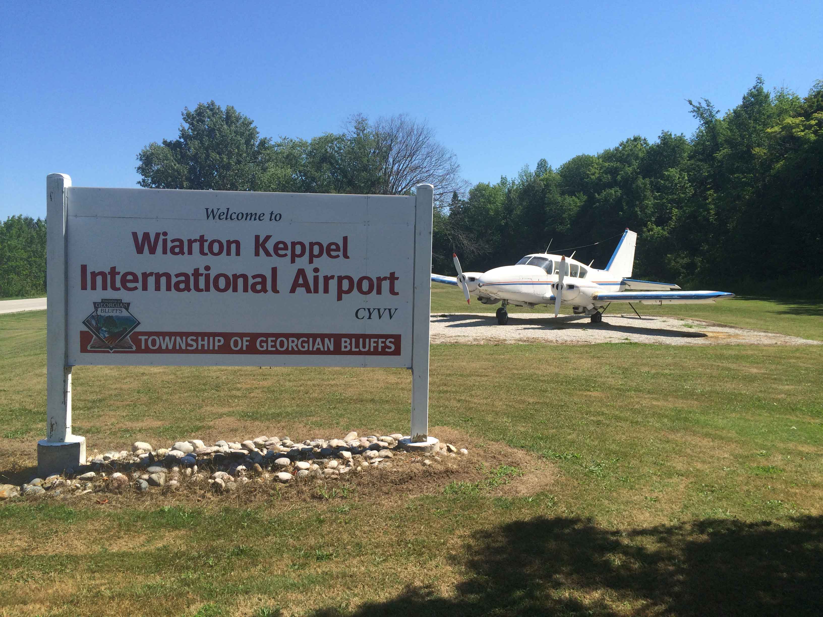 Share your thoughts about commuter flight service at Wiarton Keppel ...